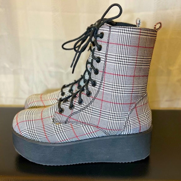 Rocket Dog | Shoes | Rd X California Girls Platform Boots | Poshmark
